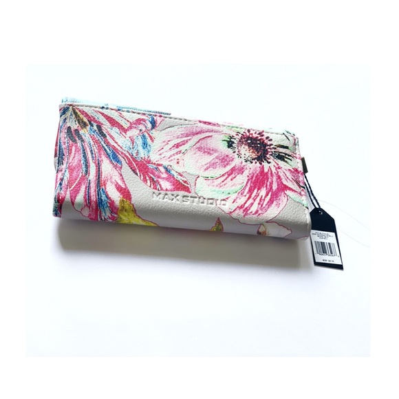 Max Studio | Bags | Max Studio New Floral Wallet Grey Tan Yellow Green ...